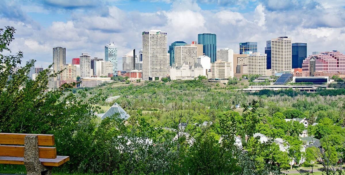 Things to Do & Hotel Deals in Edmonton | AMA Travel