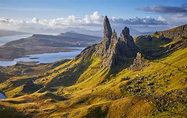 A Beginner's Travel Guide to Scotland | AMA Travel