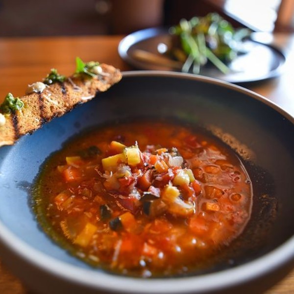 14 Restaurants in Jasper You Must Try | AMA Travel