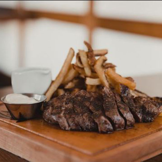 Restaurants You Must Try in Banff and Lake Louise | AMA Travel