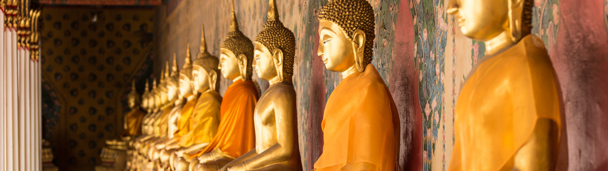 Temple Etiquette While Travelling | AMA Travel