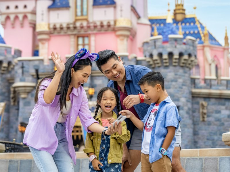 Disney Vacation Deals | AMA Travel
